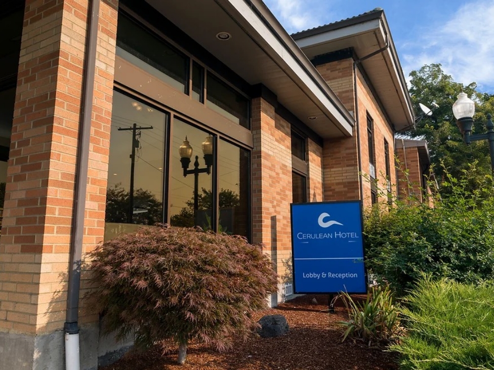 Klamath Falls Hotel | Cerulean Hotel Klamath Falls